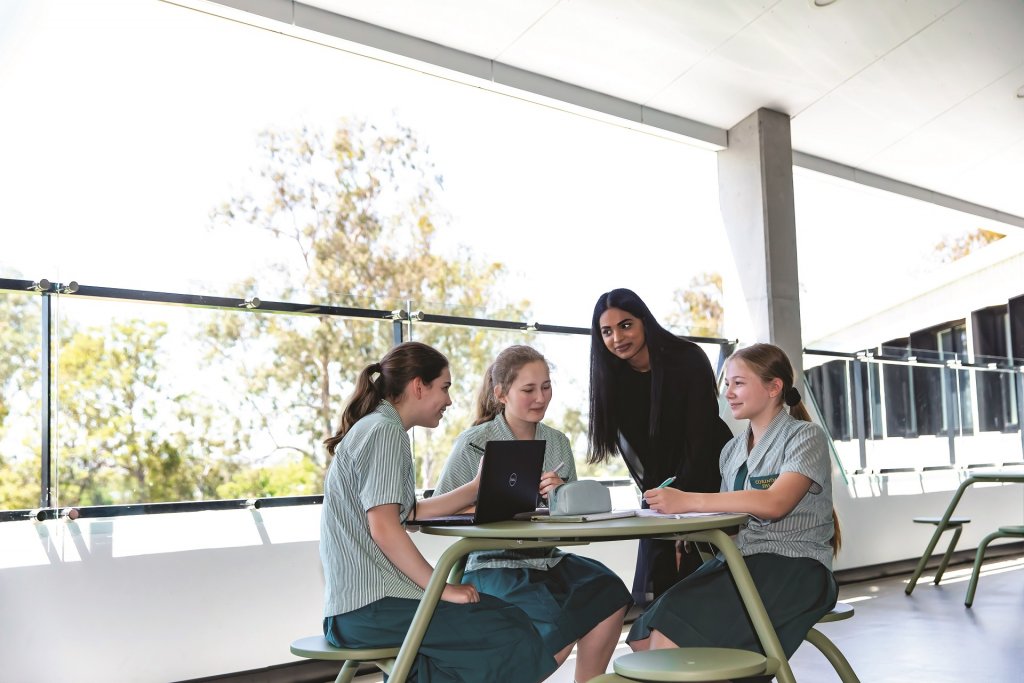Corinda SHS Research + Innovation Centre | Gray Puksand Architecture ...