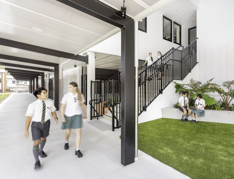 Corinda SHS Research + Innovation Centre | Gray Puksand Architecture ...