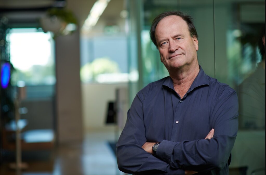 Listen – Robert Puksand on turning 30 years young