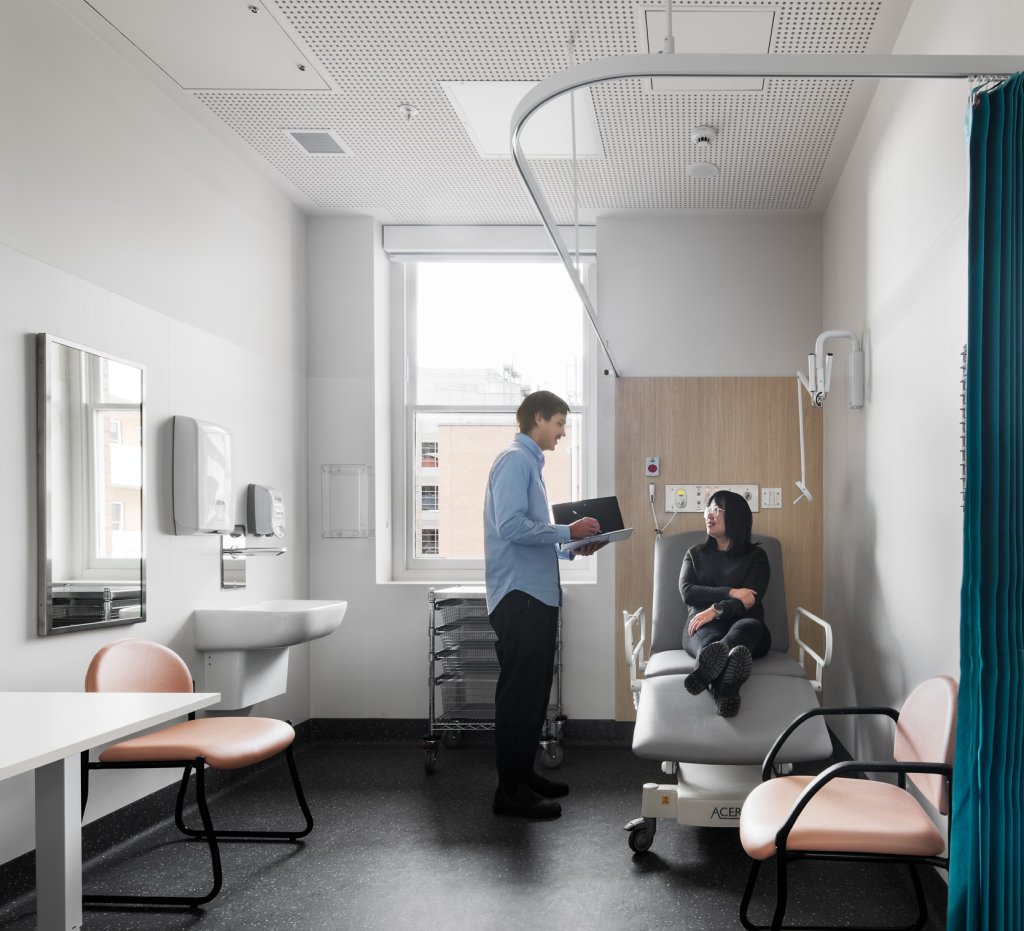 Royal Melbourne Hospital Negative Pressure Outpatients Consulting ...